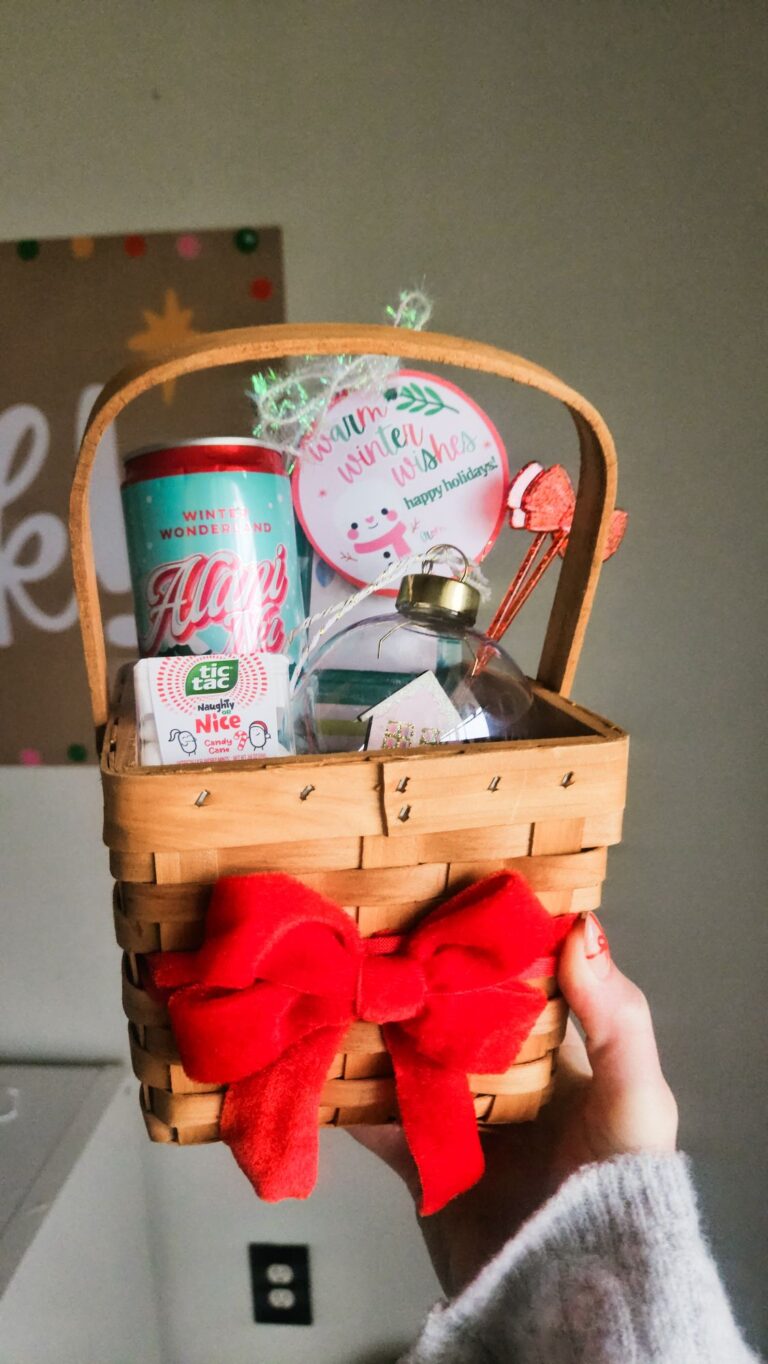 Winter Wishes Gift – Ashley McLaughlin | Let's Make Holiday Magic